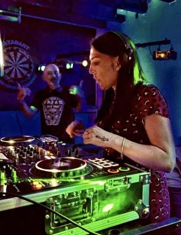 Meet the Djs - Sweet Frequencies Radio